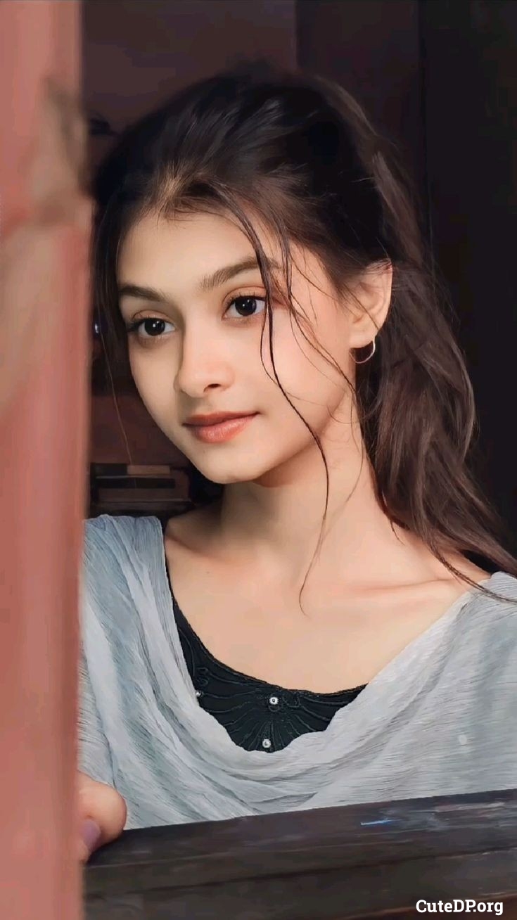875+ Cute Girl Pic DP Images Photos & Profile Pictures